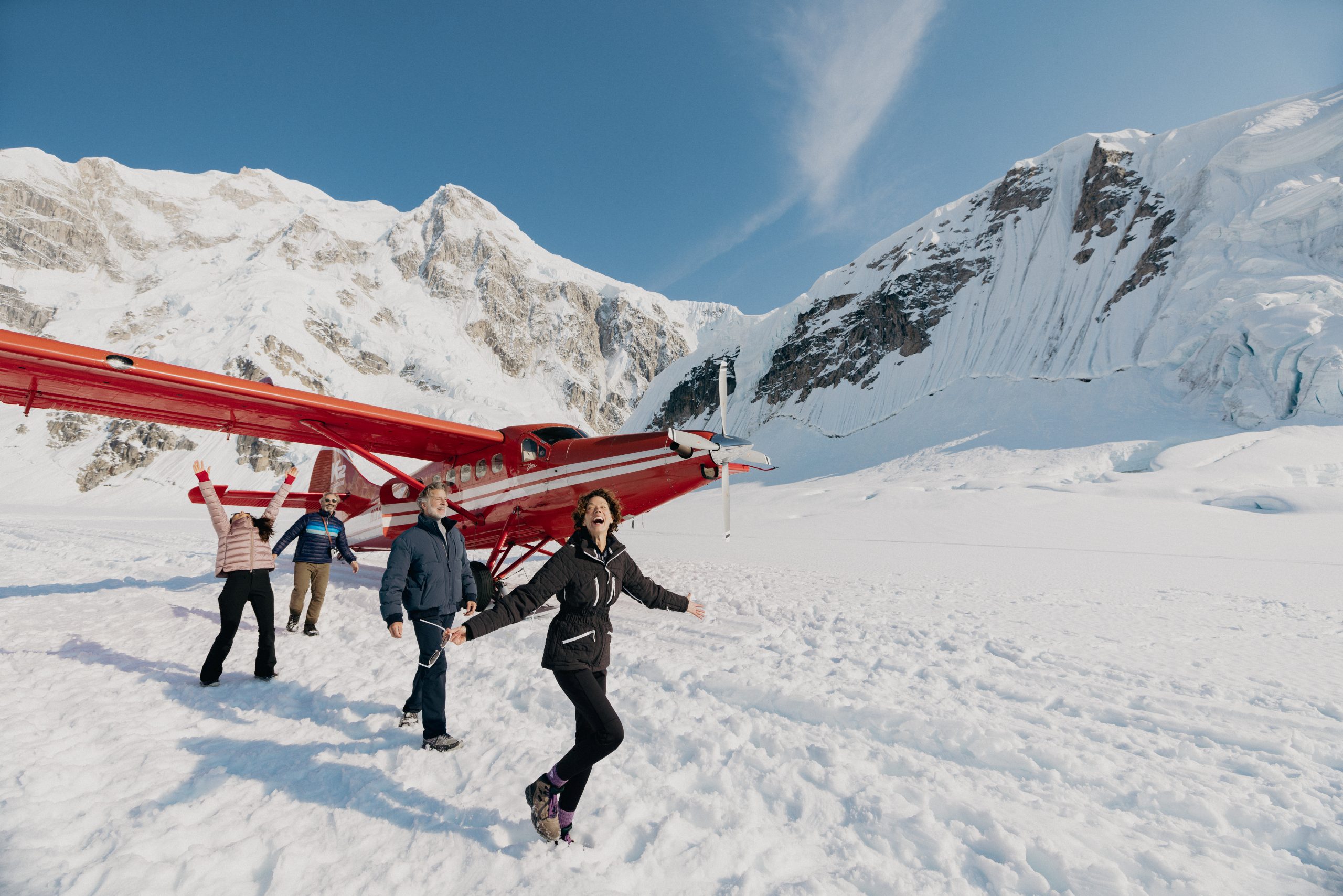 PCL_K2_Aviation_Alaska_Denali_National_Park_Glacier_Landing_Lifestyle ...